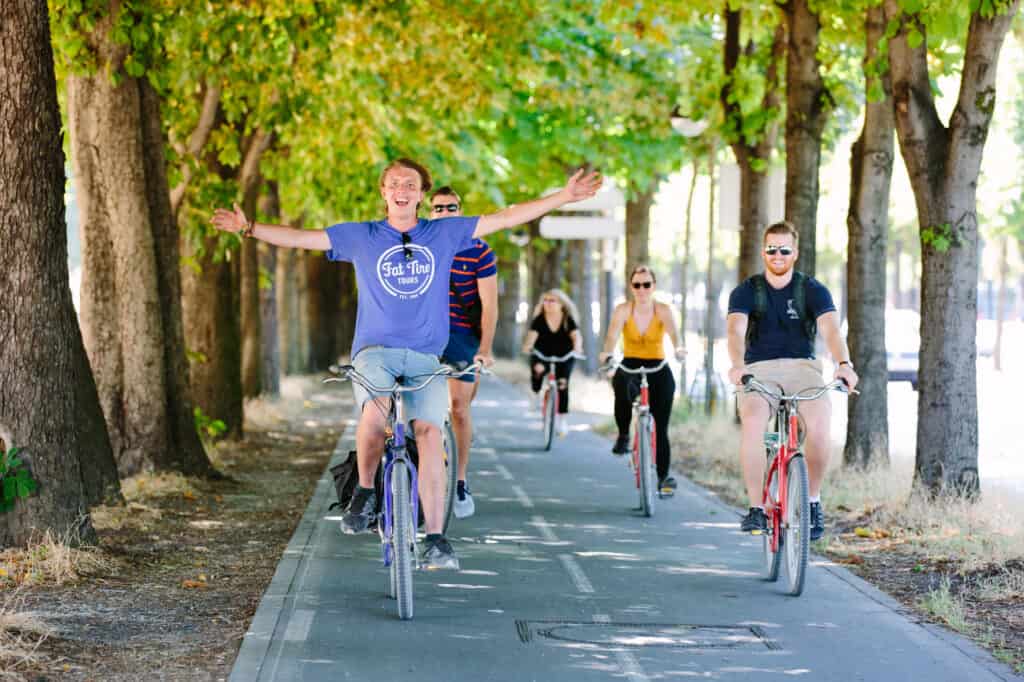 Paris Day Bike Tour Explore Paris Attractions Fat Tire Tours