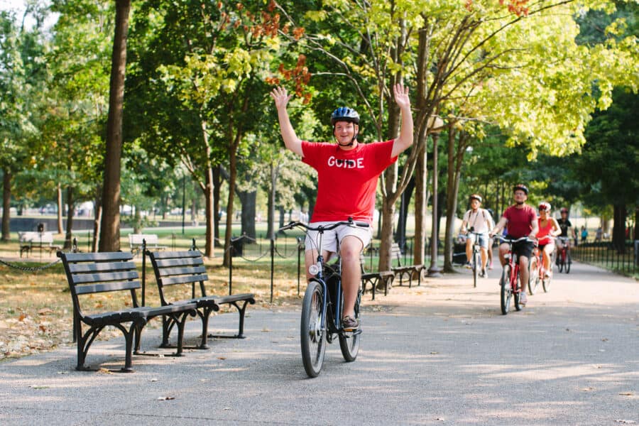 Monuments & Memorials Bike Tour - Fat Tire Tours