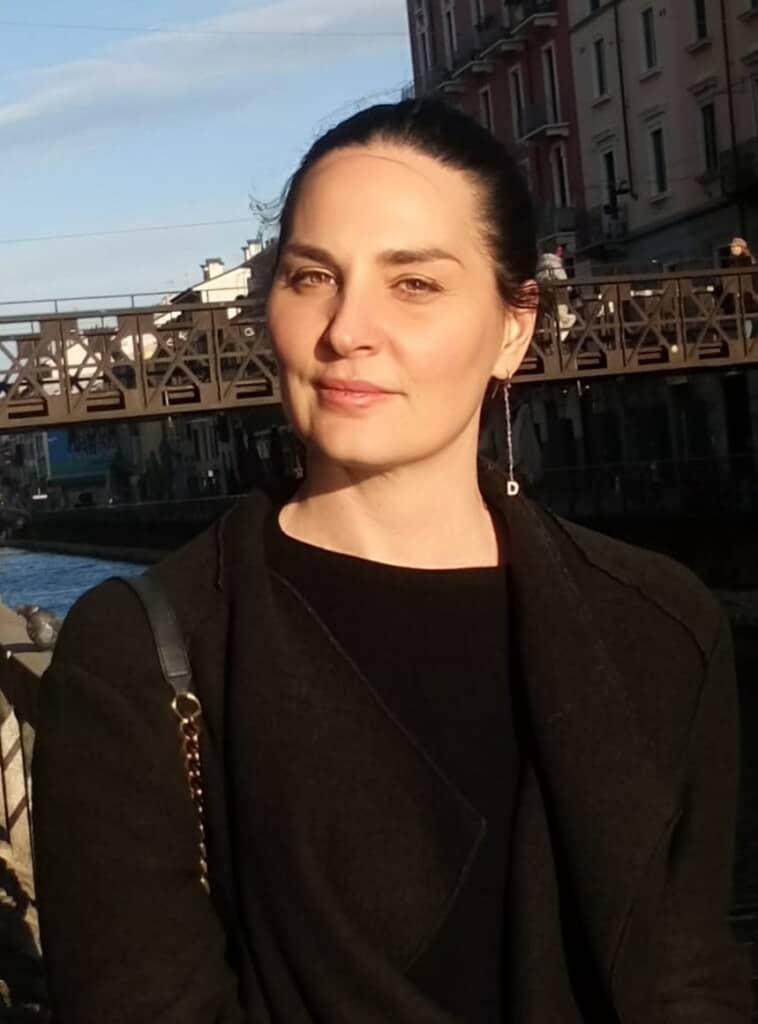 Debora - FTT Team - Fat Tire Tours